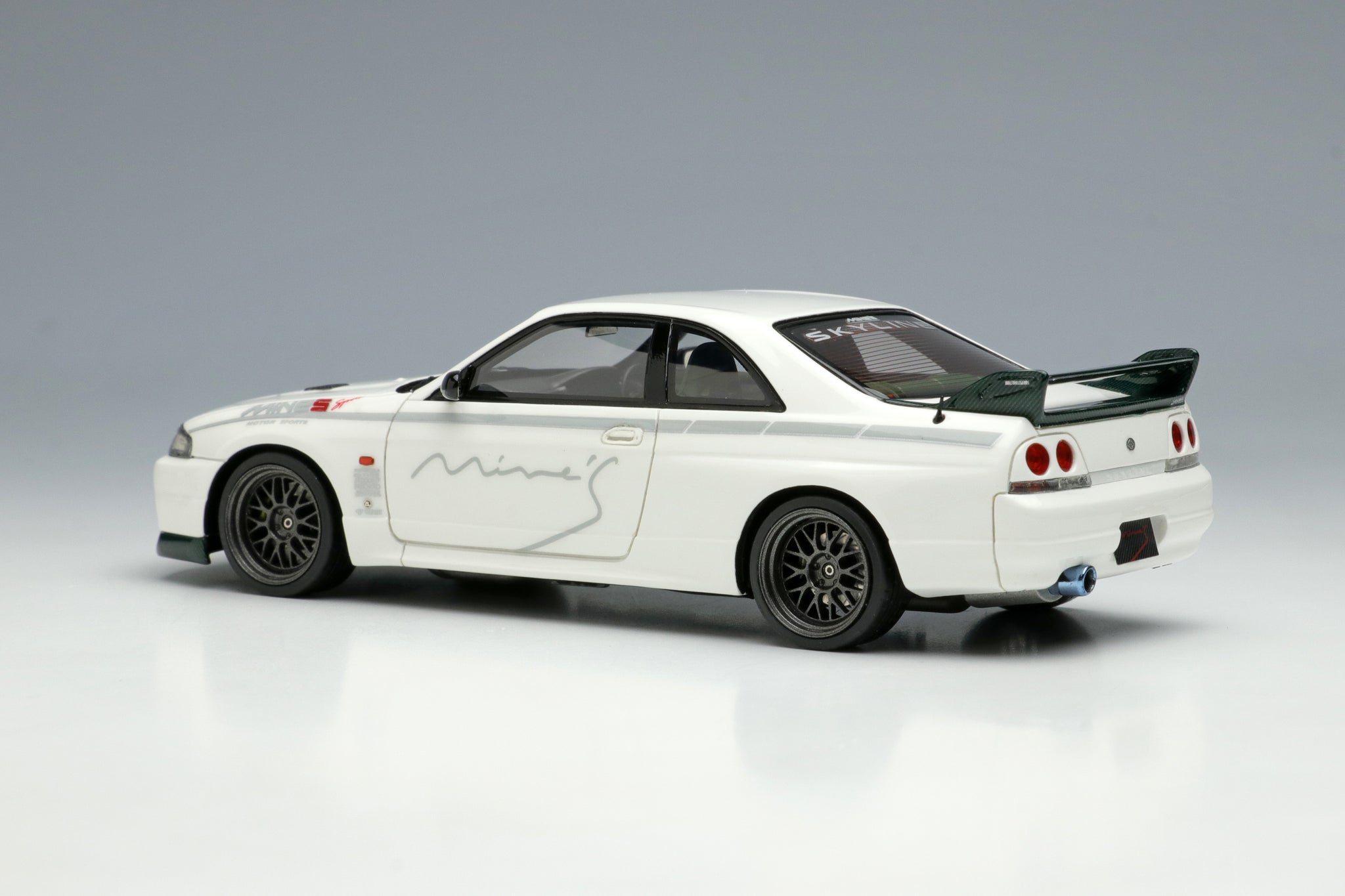 1/43 Built By Legends MINE'S R33 Bespoke Build – builtbylegends