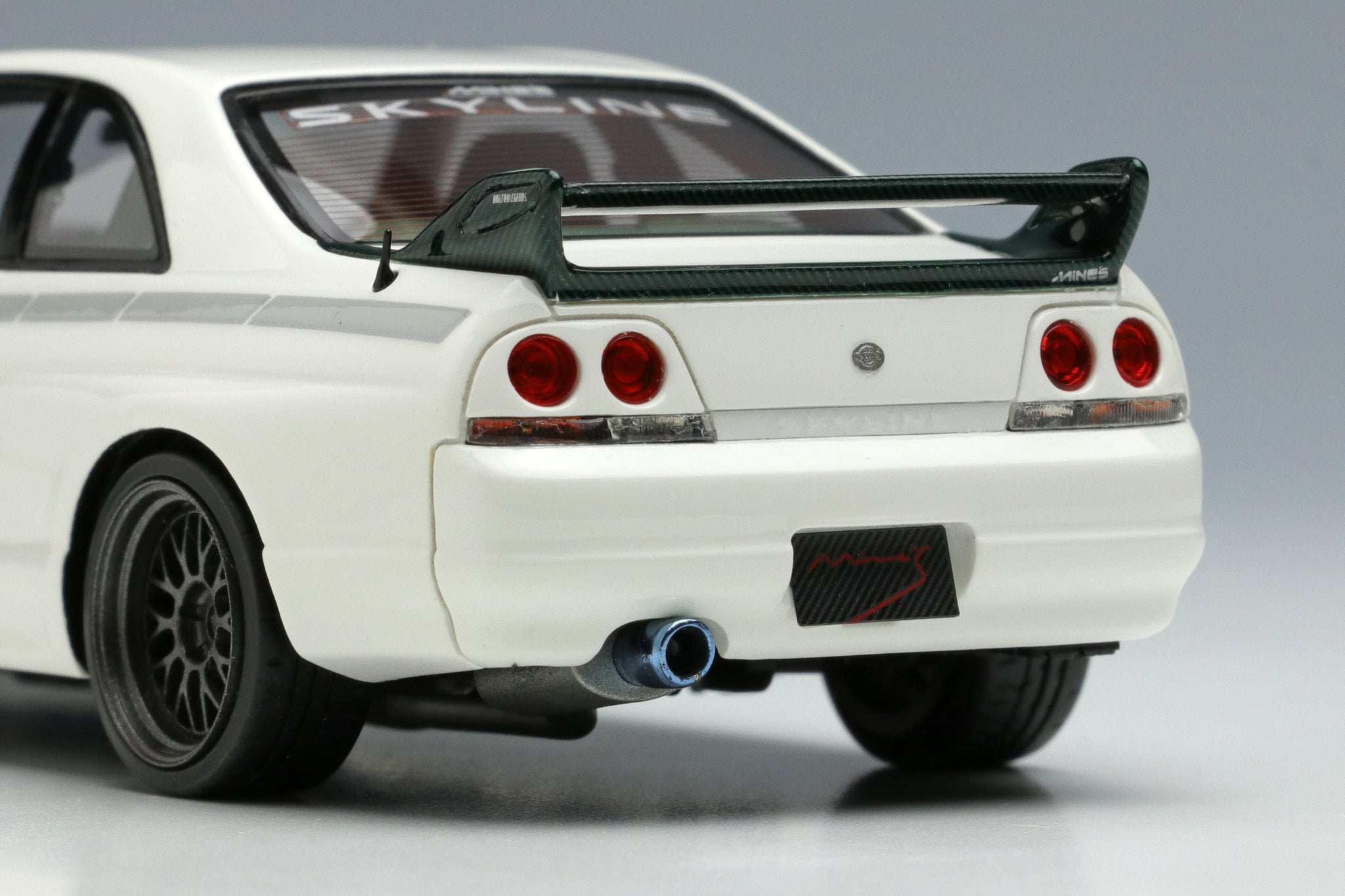 1/43 Built By Legends MINE'S R33 Bespoke Build – builtbylegends